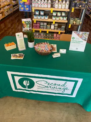 Trade Show Displays - TableCoversNow.Com